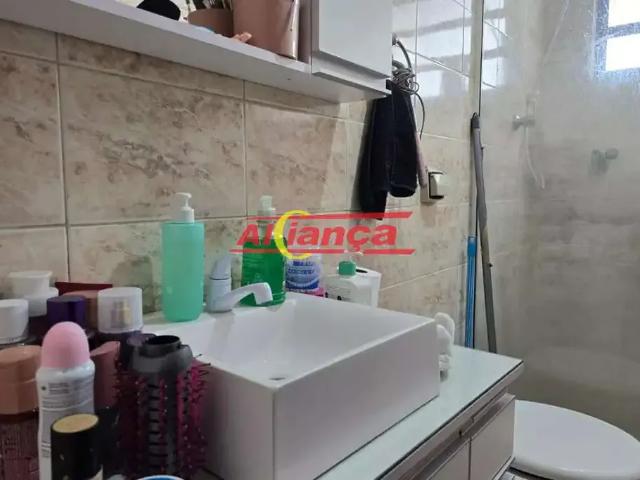 Casa / Sobrado em Condomínio para Venda em Guarulhos/SP Macedo 3 Quartos