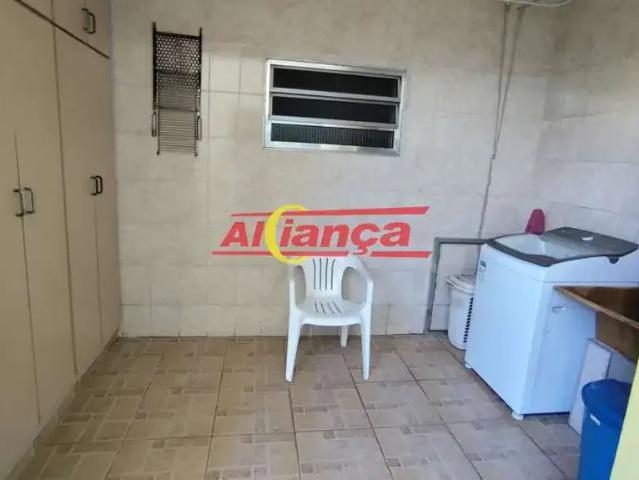 Casa / Sobrado em Condomínio para Venda em Guarulhos/SP Centro 4 Quartos