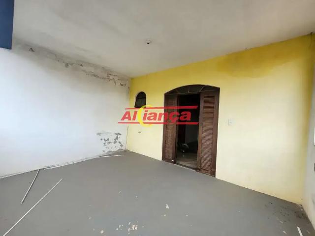 Casa / Sobrado em Condomínio para Venda em Guarulhos/SP Cidade Soberana 4 Quartos