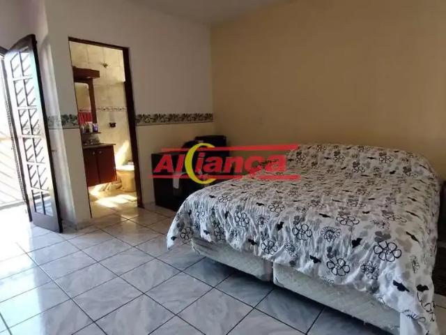 Casa / Sobrado em Condomínio para Venda em Guarulhos/SP Jardim Terezópolis 3 Quartos