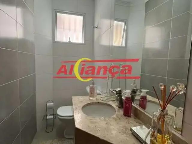Casa / Sobrado em Condomínio para Venda em Guarulhos/SP Jardim Vila Galvão 3 Quartos