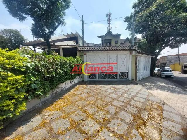 Casa / Sobrado em Condomínio para Venda em Guarulhos/SP Jardim Vila Galvão 3 Quartos