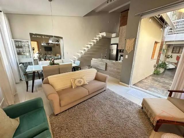 Casa / Sobrado em Condomínio para Venda em Guarulhos/SP Jardim do Papai 3 Quartos