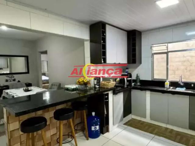 Casa / Sobrado em Condomínio para Venda em Guarulhos/SP Jardim Kawamoto 4 Quartos