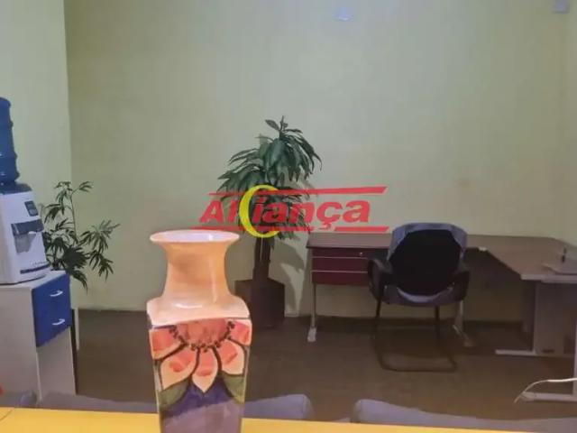 Casa / Sobrado em Condomínio para Venda em Guarulhos/SP Jardim Moreira 3 Quartos