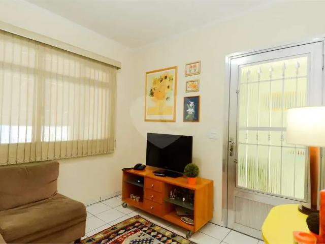 Casa / Sobrado em Condomínio para Venda em Guarulhos/SP Jardim Nova Taboão 4 Quartos