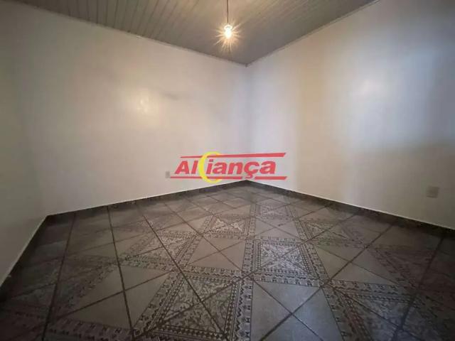 Casa / Sobrado em Condomínio para Venda em Guarulhos/SP Jardim Santa Terezinha 5 Quartos