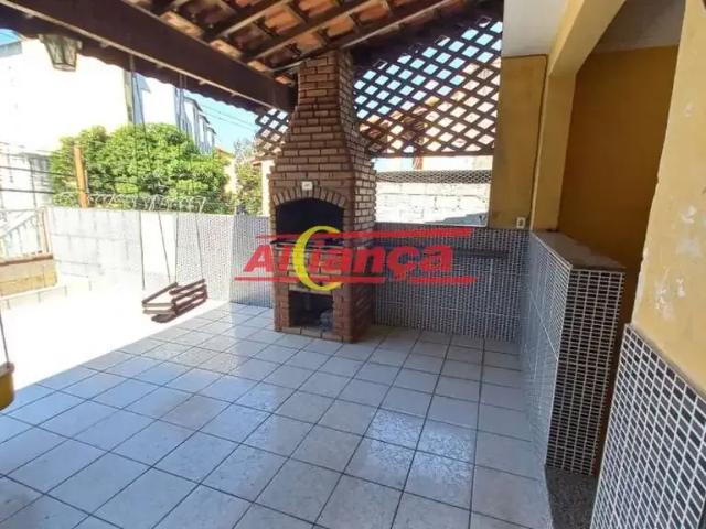 Casa / Sobrado em Condomínio para Venda em Guarulhos/SP Jardim Santa Clara 3 Quartos