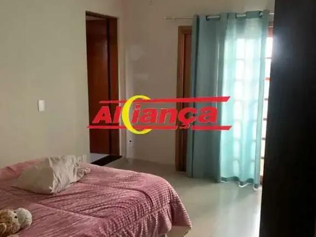 Casa / Sobrado em Condomínio para Venda em Guarulhos/SP Jardim Santa Clara 3 Quartos