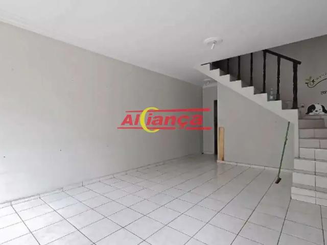 Casa / Sobrado em Condomínio para Venda em Guarulhos/SP Jardim Santa Clara 3 Quartos