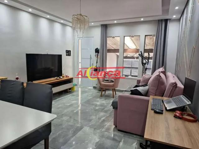 Casa / Sobrado em Condomínio para Venda em Guarulhos/SP Jardim Santa Clara 3 Quartos