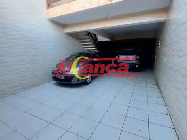 Casa / Sobrado em Condomínio para Venda em Guarulhos/SP Jardim Santa Clara 3 Quartos