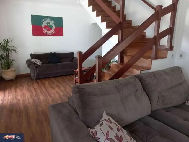 Casa / Sobrado em Condomínio para Venda em Guarulhos/SP Parque Continental II 5 Quartos