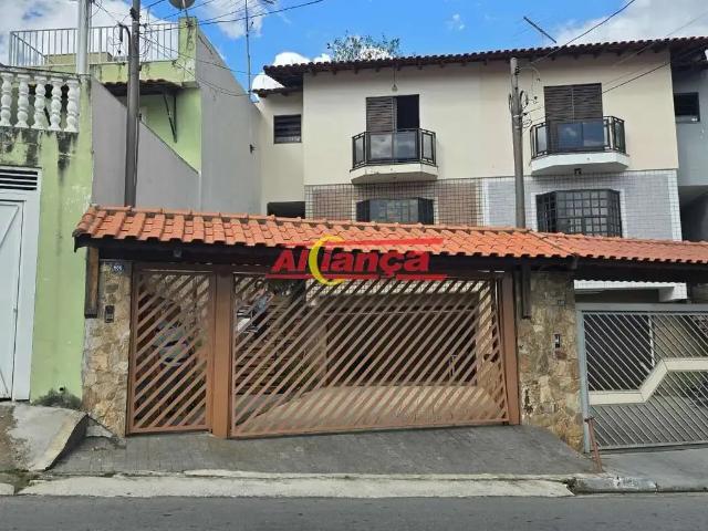 Casa / Sobrado em Condomínio para Venda em Guarulhos/SP Parque Renato Maia 3 Quartos
