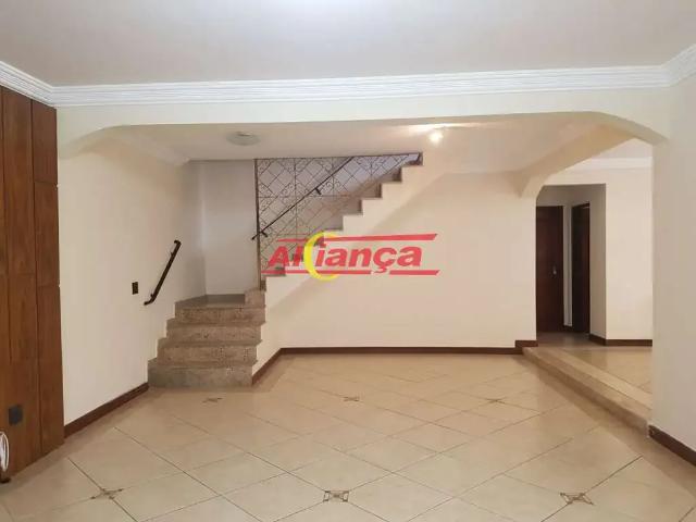 Casa / Sobrado em Condomínio para Venda em Guarulhos/SP Parque Renato Maia 3 Quartos