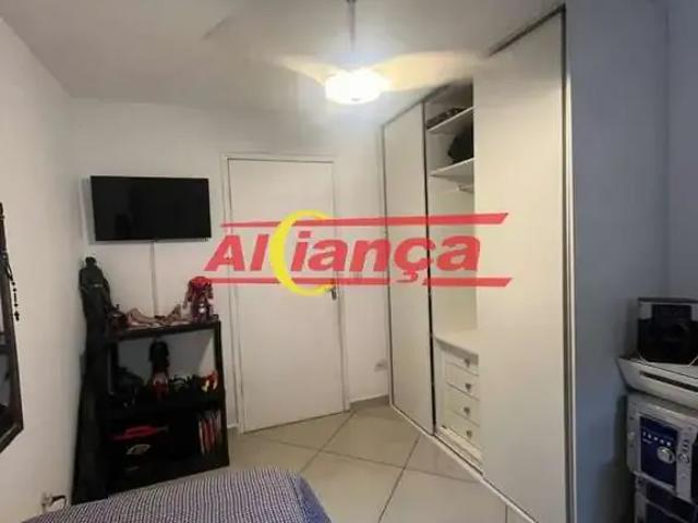 Casa / Sobrado em Condomínio para Venda em Guarulhos/SP Vila Adelaide Perella 3 Quartos