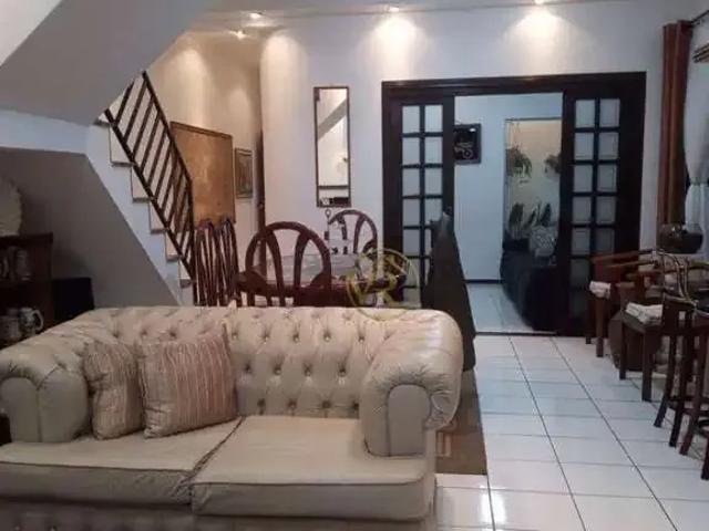 Casa / Sobrado em Condomínio para Venda em Guarulhos/SP Vila Augusta 3 Quartos