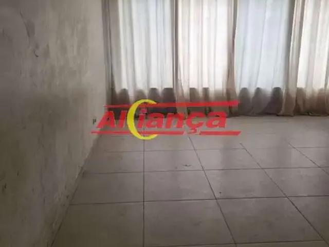 Casa / Sobrado em Condomínio para Venda em Guarulhos/SP Vila Galvão 3 Quartos
