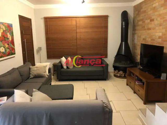 Casa / Sobrado em Condomínio para Venda em Guarulhos/SP Vila Galvão 3 Quartos