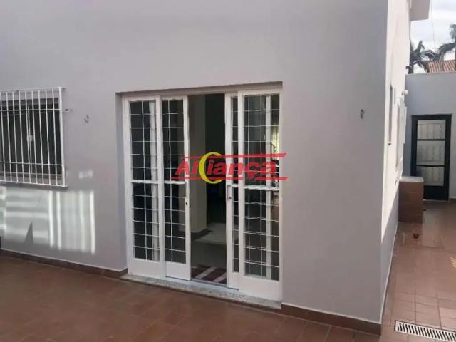 Casa / Sobrado em Condomínio para Venda em Guarulhos/SP Vila Galvão 3 Quartos