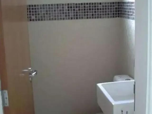 Casa / Sobrado em Condomínio para Venda em Guarulhos/SP Vila Galvão 4 Quartos