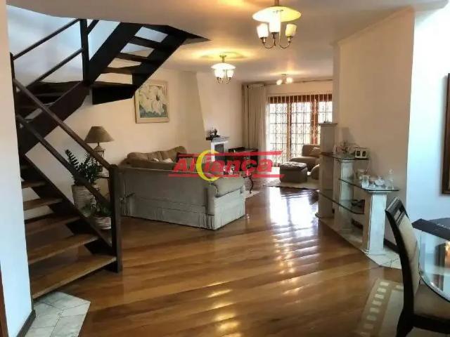 Casa / Sobrado em Condomínio para Venda em Guarulhos/SP Vila Galvão 4 Quartos