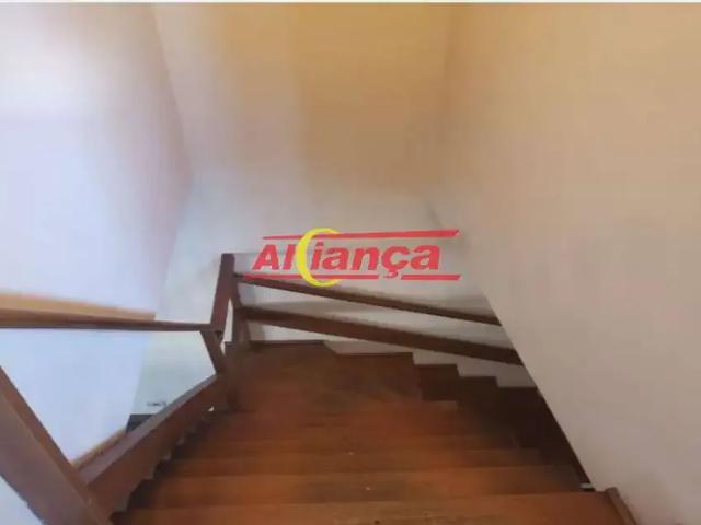 Casa / Sobrado em Condomínio para Venda em Guarulhos/SP Vila das Palmeiras 3 Quartos