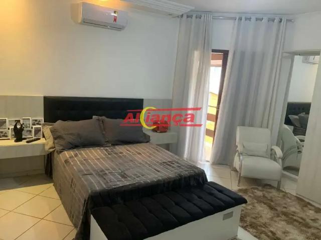 Casa / Sobrado em Condomínio para Venda em Guarulhos/SP Vila Moreira 3 Quartos