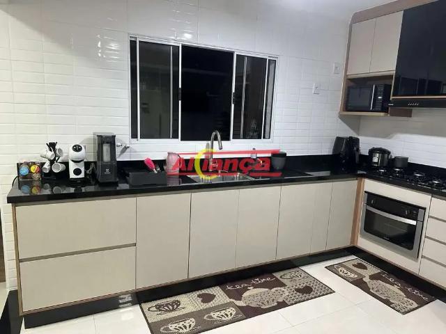 Casa / Sobrado em Condomínio para Venda em Guarulhos/SP Vila São João Batista 3 Quartos