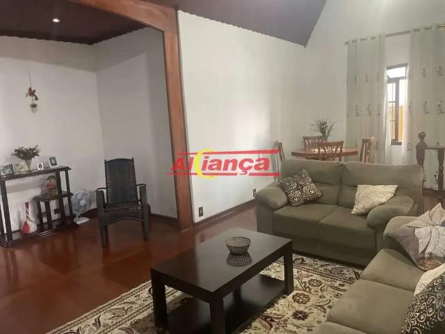 Casa / Sobrado em Condomínio para Venda em Guarulhos/SP Vila Ristori 6 Quartos