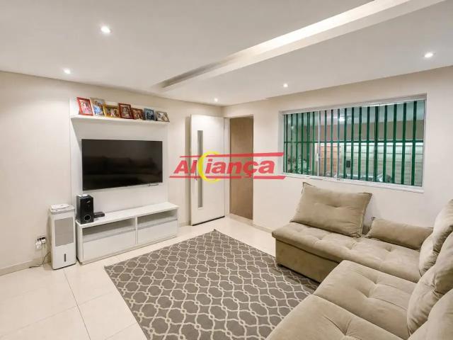Casa / Sobrado em Condomínio para Venda em Guarulhos/SP Vila Zamataro 3 Quartos
