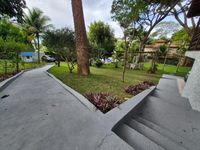 Casa / Sobrado em Condomínio para Venda em Guarapari/ES Bela Vista 3 Quartos