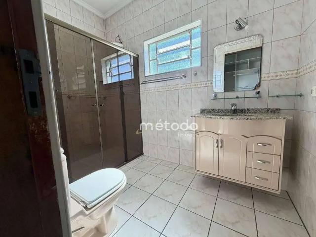 Casa / Sobrado em Condomínio para Venda em Guararema/SP Centro 4 Quartos