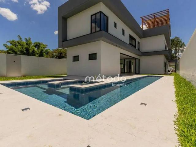 Casa / Sobrado em Condomínio para Venda em Guararema/SP Centro 4 Quartos