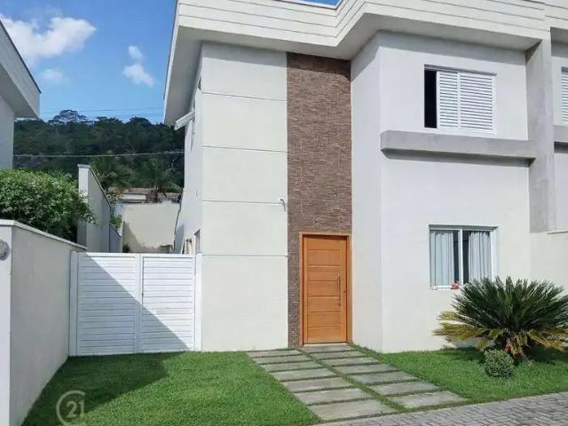 Casa / Sobrado em Condomínio para Venda em Guararema/SP Itaóca 3 Quartos