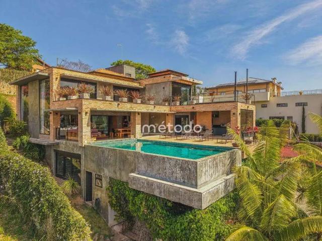 Casa / Sobrado em Condomínio para Venda em Guararema/SP Zona Rural 4 Quartos