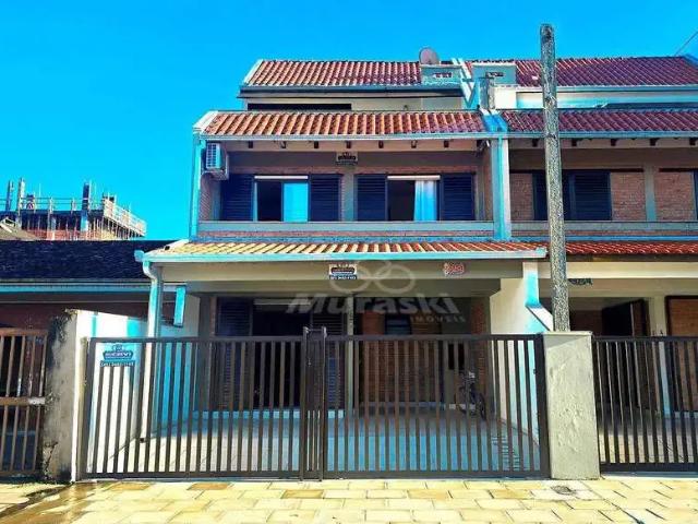 Casa / Sobrado em Condomínio para Venda em Guaratuba/PR Centro 4 Quartos