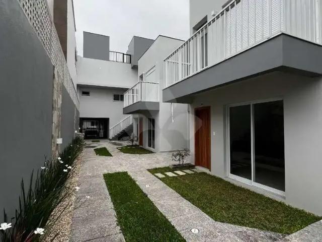 Casa / Sobrado em Condomínio para Venda em Garopaba/SC Centro 2 Quartos