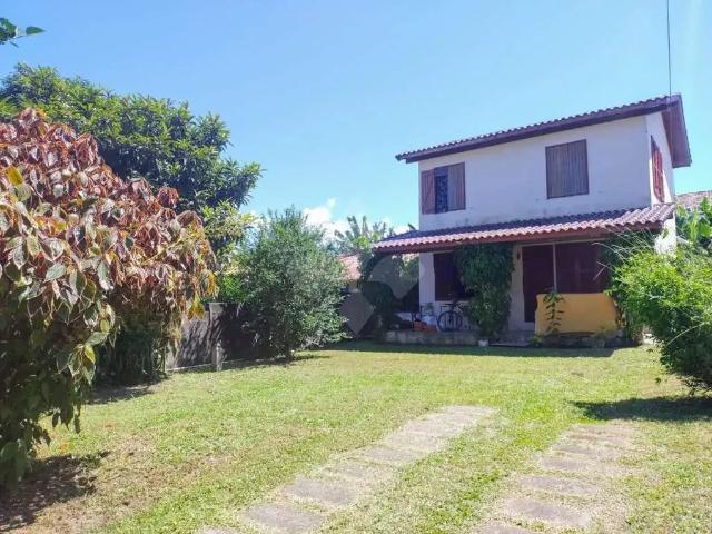 Casa / Sobrado em Condomínio para Venda em Garopaba/SC Ambrósio 2 Quartos