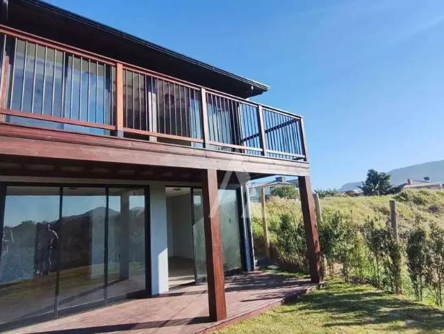 Casa / Sobrado em Condomínio para Venda em Garopaba/SC Areais da Palhocinha 3 Quartos