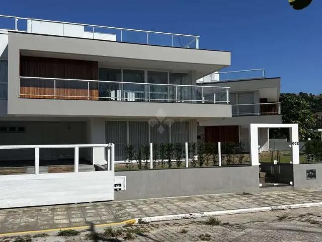 Casa / Sobrado em Condomínio para Venda em Garopaba/SC Ferraz 4 Quartos