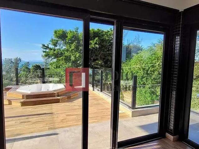 Casa / Sobrado em Condomínio para Venda em Garopaba/SC Morrinhos 4 Quartos