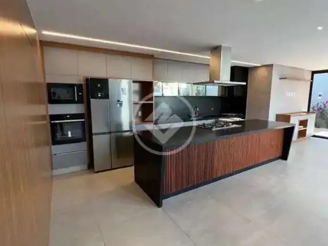 Casa / Sobrado em Condomínio para Venda em Goiânia/GO Jardins Madri 4 Quartos