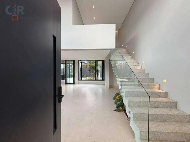 Casa / Sobrado em Condomínio para Venda em Goiânia/GO Jardins França 4 Quartos