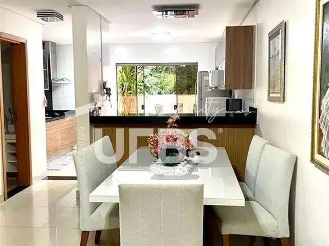Casa / Sobrado em Condomínio para Venda em Goiânia/GO Parque Amazônia 3 Quartos