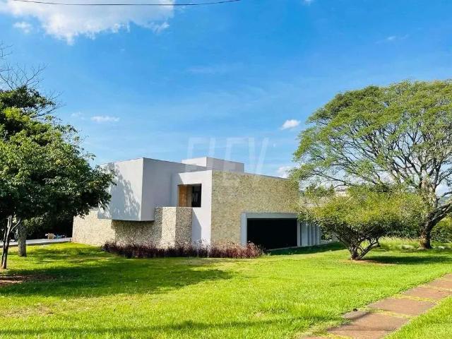 Casa / Sobrado em Condomínio para Venda em Goiânia/GO Residencial Aldeia do Vale 4 Quartos
