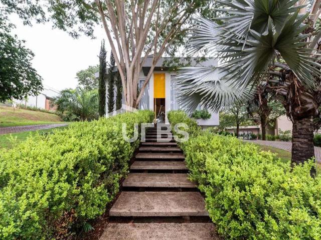 Casa / Sobrado em Condomínio para Venda em Goiânia/GO Residencial Aldeia do Vale 4 Quartos