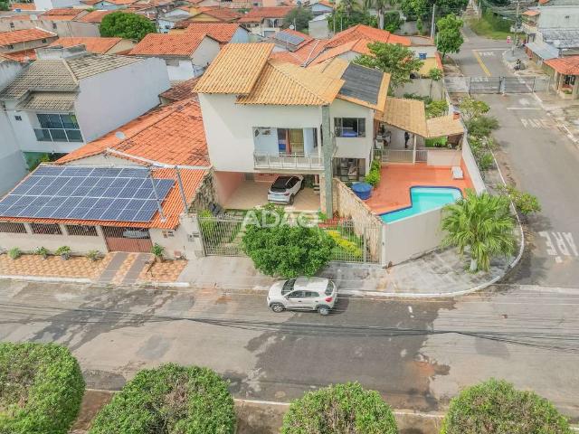 Casa / Sobrado em Condomínio para Venda em Goiânia/GO Residencial Balneário 5 Quartos