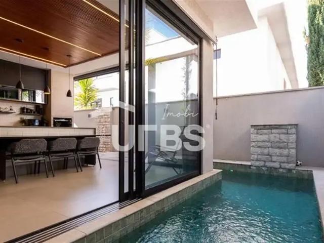 Casa / Sobrado em Condomínio para Venda em Goiânia/GO Residencial Goiânia Golfe Clube 4 Quartos