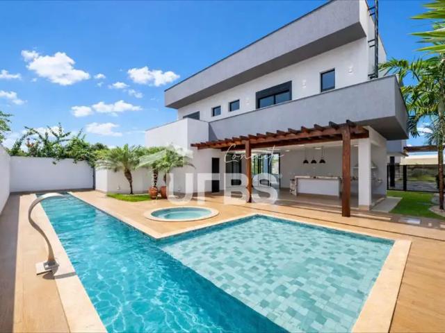 Casa / Sobrado em Condomínio para Venda em Goiânia/GO Residencial Goiânia Golfe Clube 4 Quartos